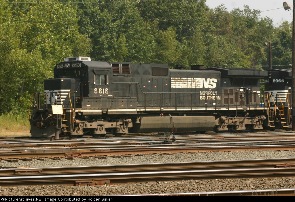 NS 8816